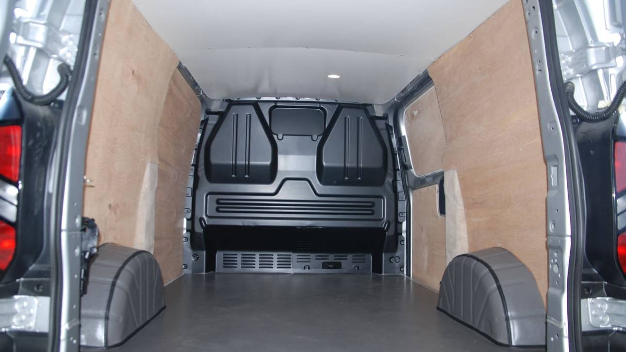 Ford Custom İç Kaplama | Panelvan Araç İçi Kaplama